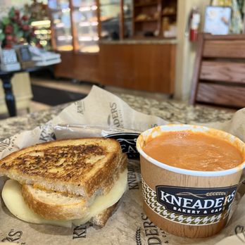 KNEADERS BAKERY & CAFE - Updated September 2024 - 166 Photos & 353 ...