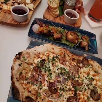 JUDSON’S LIVE - Updated May 2025 - 151 Photos & 33 Reviews - 445 S ...