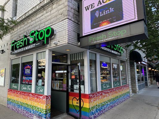 FRESH STOP PRODUCE AND MARKET - Updated August 2025 - 28 Photos & 42 ...