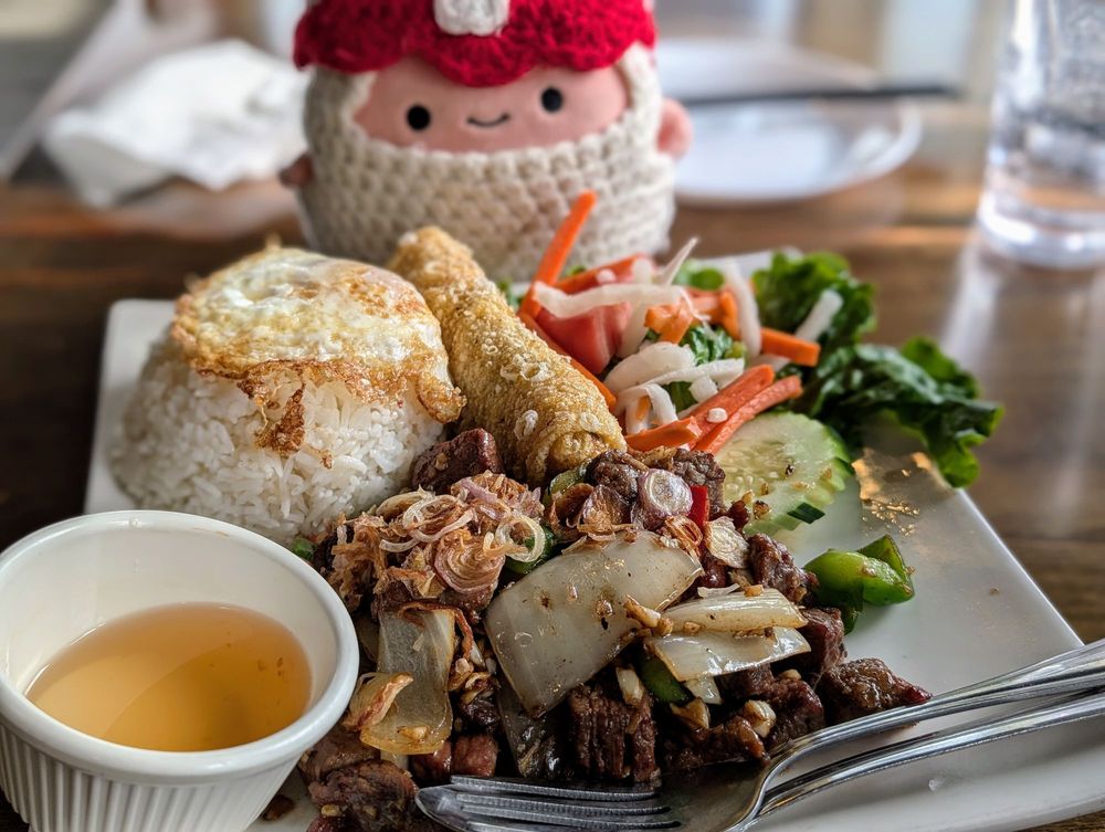 LOTUS POND VIETNAMESE CUISINE - Updated May 2026 - 723 Photos & 251 ...
