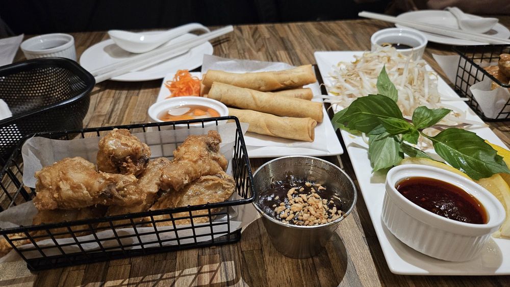 VIET LOUNGE - Updated June 2026 - 19 Photos - 901 64 Avenue NE, Calgary ...