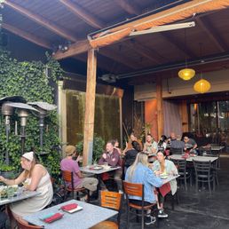 TAMARIND TREE RESTAURANT - Updated December 2025 - 1909 Photos & 1673 ...