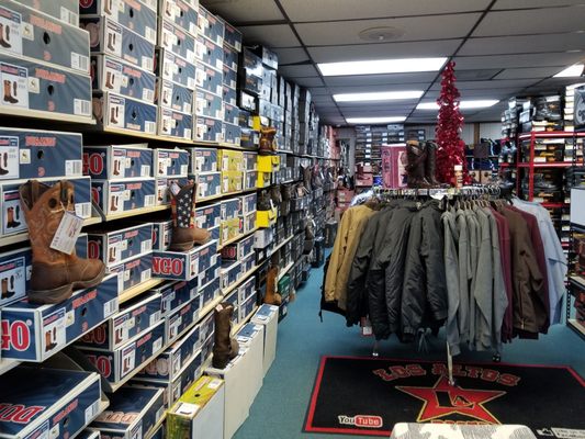 SKIPS SHOES & WESTERN BOOTS - 30 Photos & 12 Reviews - 300 N State Rd ...