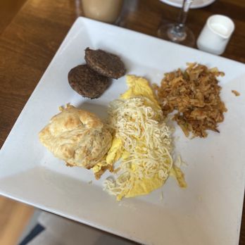 FARM BELL KITCHEN - 505 Photos & 417 Reviews - 1209 W Main St ...