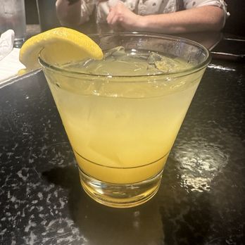 STATS BREWPUB - Updated April 2025 - 319 Photos & 712 Reviews - 300 ...