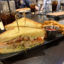 SOUTHERN SOCIAL - Updated December 2025 - 241 Photos & 158 Reviews ...