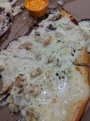 GOLDEN CRUST PIZZA - 16 Photos & 72 Reviews - Pizza - 59 E Broadway ...