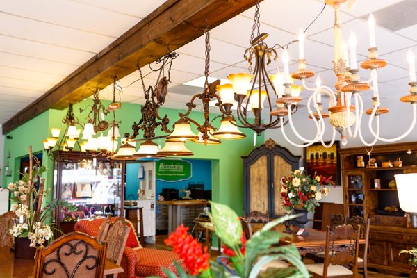 RIVERBRIDGE RESALE & CONSIGNMENT - Updated October 2025 - 35 Photos & 17 Reviews - 6390 Hwy 105 ...