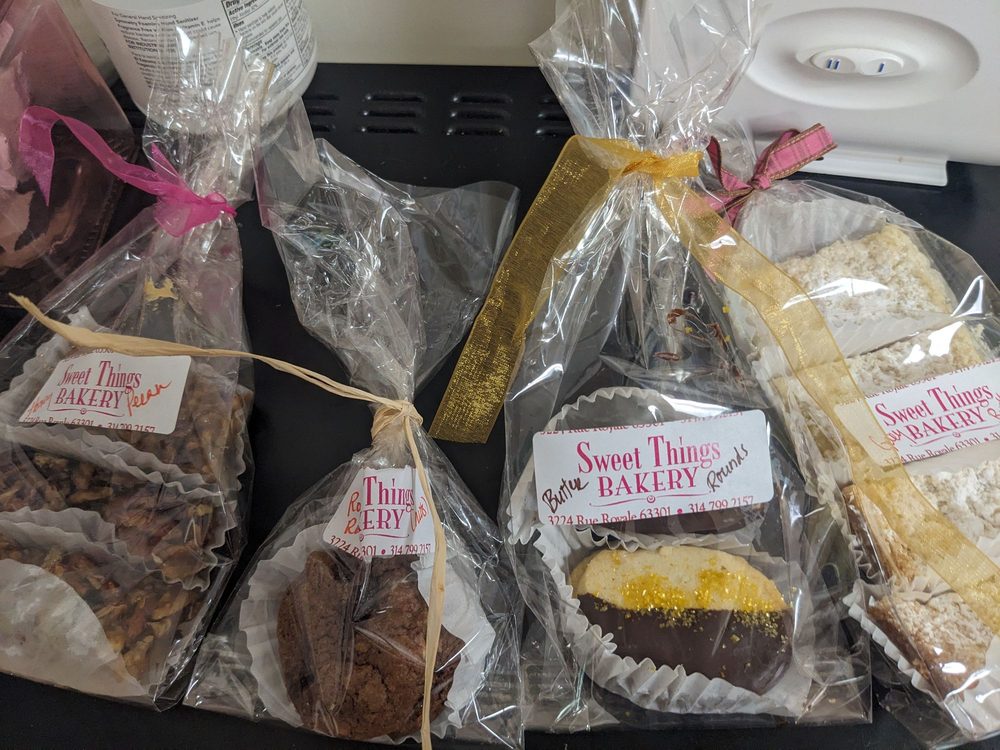 SWEET THINGS BAKERY - Updated October 2025 - 3224 Rue Royale St, Saint ...