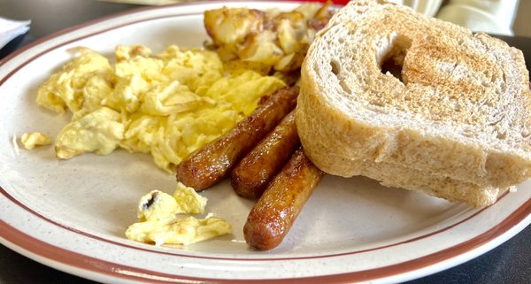 PURE COUNTRY FAMILY RESTAURANT - Updated October 2025 - 63 Photos & 56 ...