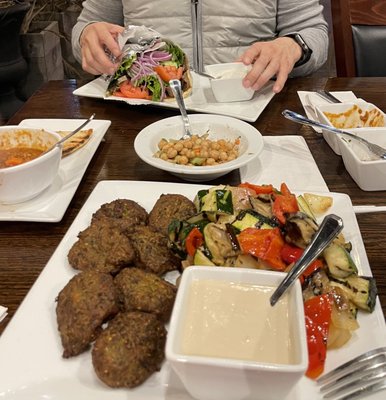 SIMPLY GREEK - Updated January 2026 - 67 Photos & 85 Reviews - 12 ...