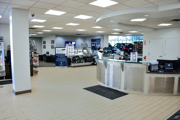 BMW OF BRIDGEPORT - Updated December 2025 - 29 Photos & 78 Reviews - 43 ...