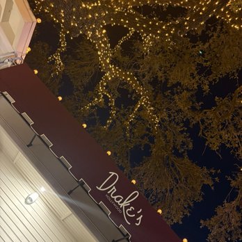 DRAKE’S HOLLYWOOD - Updated April 2025 - 421 Photos & 108 Reviews ...