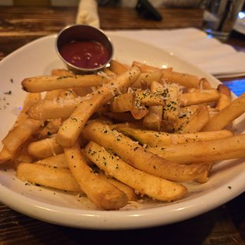 CRISP - Updated December 2025 - 1126 Photos & 1113 Reviews - 2220 Bevis ...