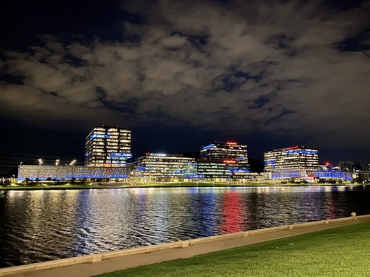 THE CAMERON - Updated September 2025 - 82 Photos & 48 Reviews - 2062 E ...