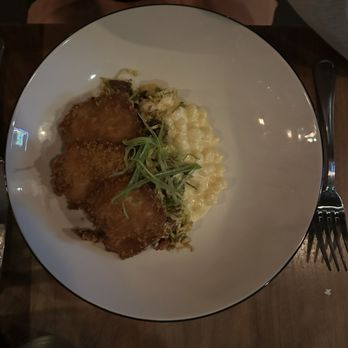 MERCHANT - Updated August 2024 - 763 Photos & 701 Reviews - 121 S ...