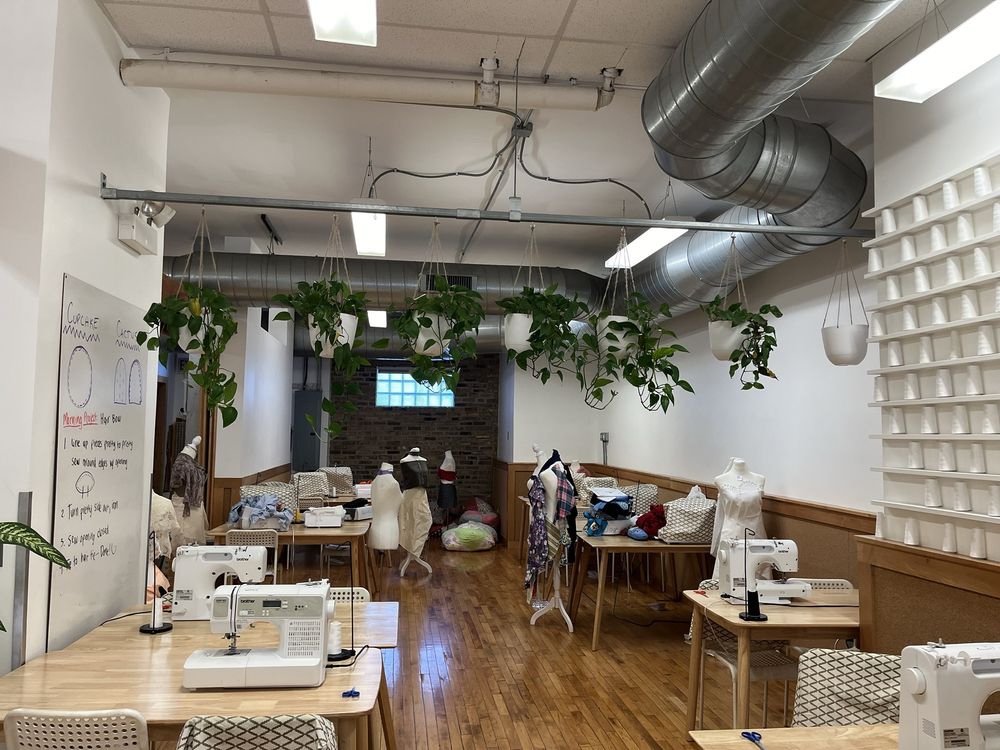 SEW CRAFTY STUDIO - Updated February 2025 - 29 Reviews - 3845 N Lincoln ...