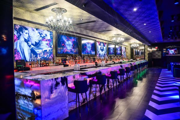 SOHO LOUNGE - Updated January 2026 - 31 Photos & 18 Reviews - 2359 ...