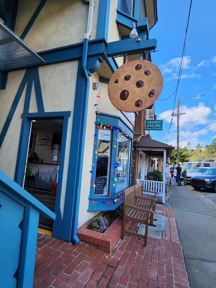 RED MOOSE COOKIE - Updated April 2026 - 247 Photos & 378 Reviews - 784 ...