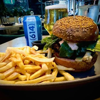 GALLA PARK SOCIAL - Updated March 2025 - 87 Photos & 40 Reviews - 900 N ...