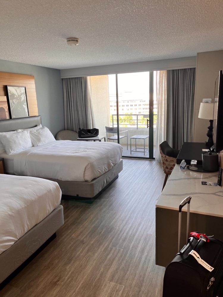 SAN DIEGO MARRIOTT MISSION VALLEY - Updated August 2025 - 615 Photos ...