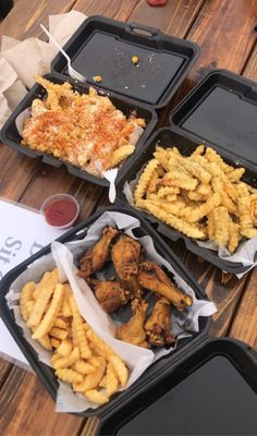 LIT WINGS - Updated June 2025 - 26 Photos & 41 Reviews - Las Vegas ...