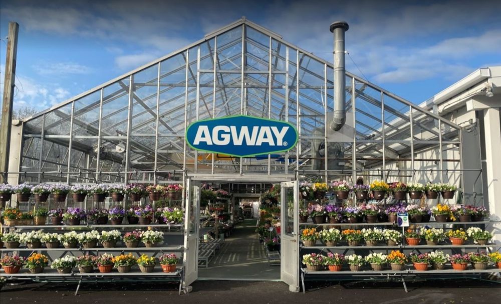 SMITHLAND PET & GARDEN CENTER - Updated January 2026 - 81 Springfield ...