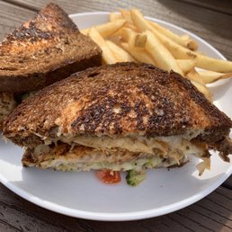 FUNKY PELICAN - Updated October 2025 - 780 Photos & 698 Reviews - 215 ...