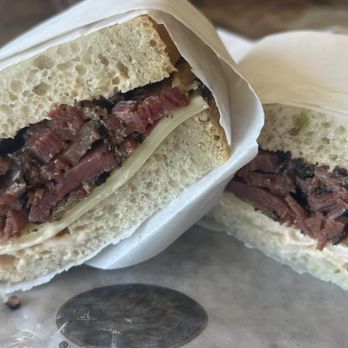 17TH STREET DELI - Updated April 2025 - 274 Photos & 529 Reviews - 369 ...