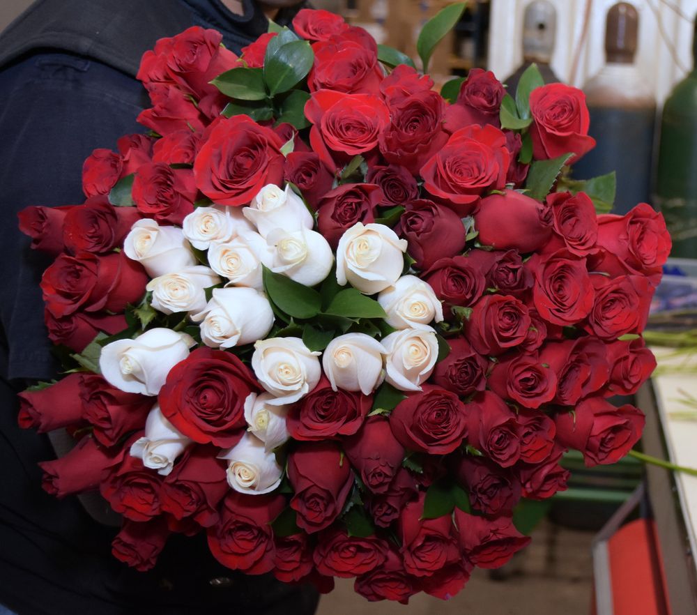 SELECT ROSES - Updated January 2026 - 26 Photos & 15 Reviews - 776 E ...
