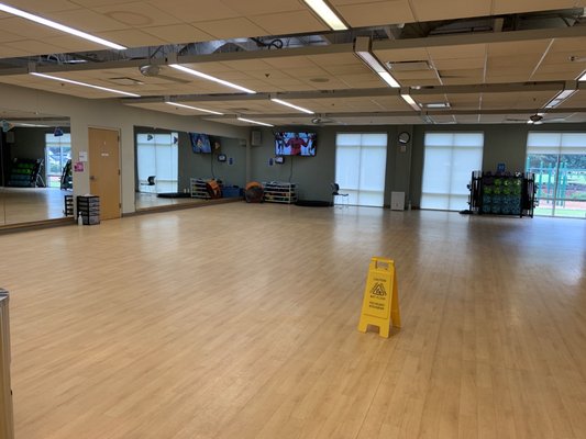 YMCA OF GREENVILLE - Updated October 2025 - 14 Photos - 721 Cleveland ...