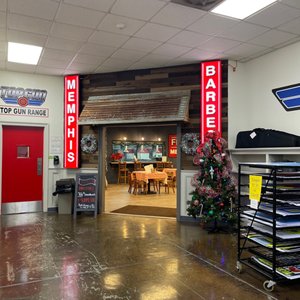 TOP GUN - 31 Photos & 24 Reviews - 2770 Whitten Rd, Memphis, Tennessee ...