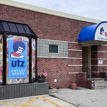 UTZ FACTORY OUTLET STORE - Updated October 2025 - 93 Photos & 43 ...