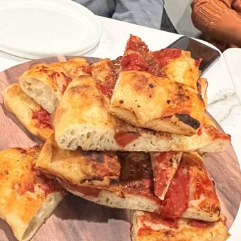 APULIA RISTO-PIZZA - Updated December 2025 - 78 Photos & 62 Reviews ...