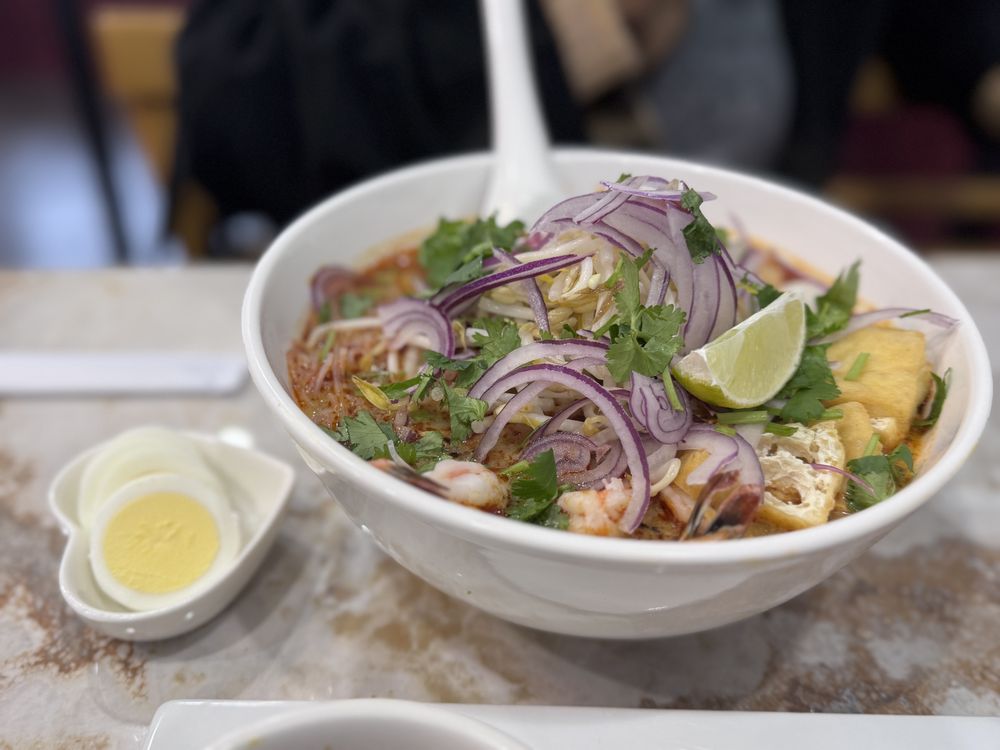 AMAY’S HOUSE - Updated December 2025 - 101 Photos & 19 Reviews - 3293 ...