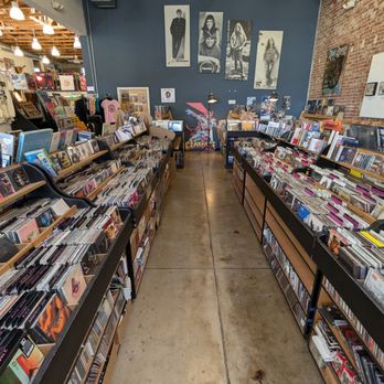 FINGERPRINTS MUSIC - Updated January 2026 - 397 Photos & 485 Reviews ...