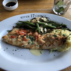 17 RIVER GRILLE - 279 Photos & 212 Reviews - 17 River St, Chagrin Falls ...