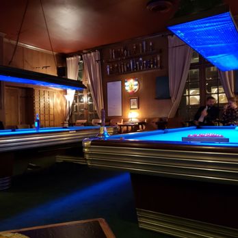 UNIVERSITY CLUB - Updated December 2025 - 24 Photos & 18 Reviews - 1673 ...