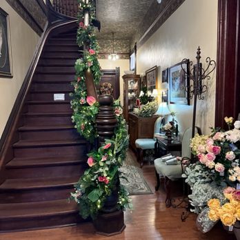 THE SECRET GARDEN TEA ROOM & GIFT SHOP - Updated January 2026 - 259 ...