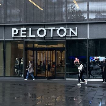 PELOTON STUDIOS - Updated December 2025 - 135 Photos & 22 Reviews - 370 ...