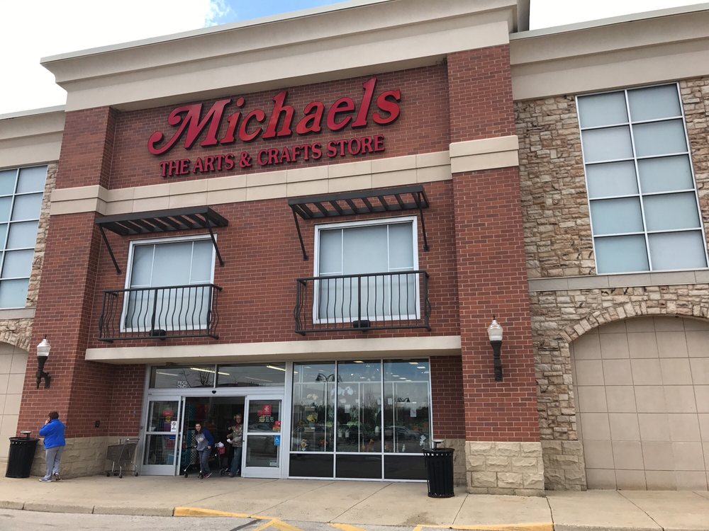 MICHAELS ARTS & CRAFTS - Updated August 2025 - 695 Main St, Brookfield ...