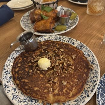 TUPELO HONEY SOUTHERN KITCHEN & BAR - Updated April 2025 - 1072 Photos ...