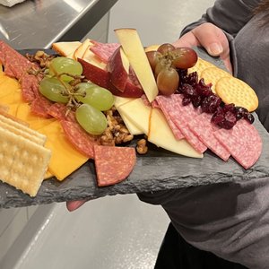 MAPLE ON THE LAKE - Updated December 2025 - 103 Photos & 95 Reviews ...