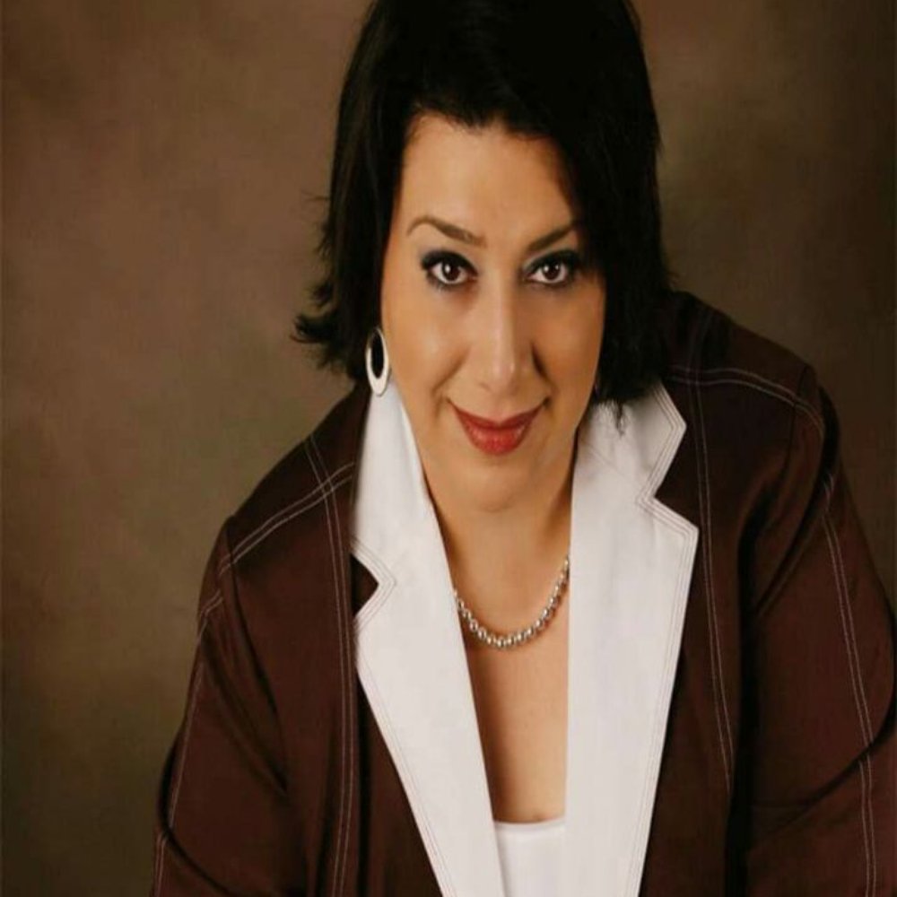 Roxanne Miller's Instagram, Twitter & Facebook on IDCrawl