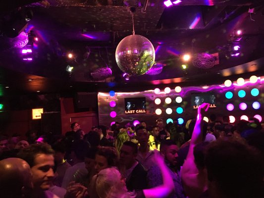 BADLANDS - 109 Photos & 613 Reviews - 4121 18th St, San Francisco ...