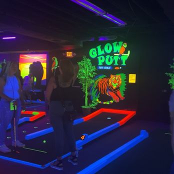 GLOW PUTT MINI GOLF - Updated December 2025 - 287 Photos & 365 Reviews ...