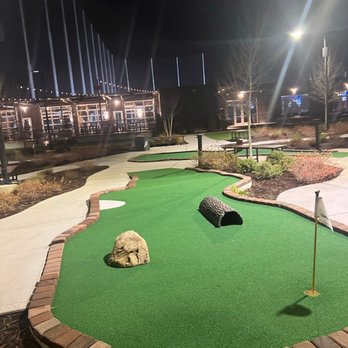 TOPGOLF - Updated August 2024 - 118 Photos & 54 Reviews - 437 Topgolf ...