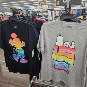 WALMART SUPERCENTER - Updated December 2025 - 122 Photos & 136 Reviews ...