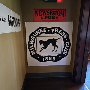 SAFEHOUSE - 841 Photos & 1041 Reviews - 779 N Front St, Milwaukee ...