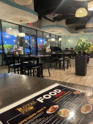 ROYAL PHO - Updated August 2025 - 29 Photos & 28 Reviews - 13236 N 7th St, Phoenix, Arizona ...